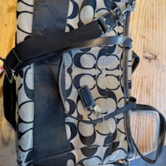 Coach | Bags | Coach Signature Print Large Tote Bag B76f13803 | Poshmark